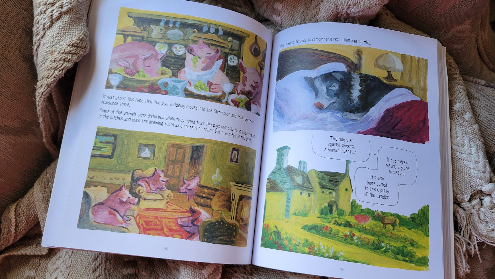 Review: Animal Farm graphic novel - Roads to Everywhere